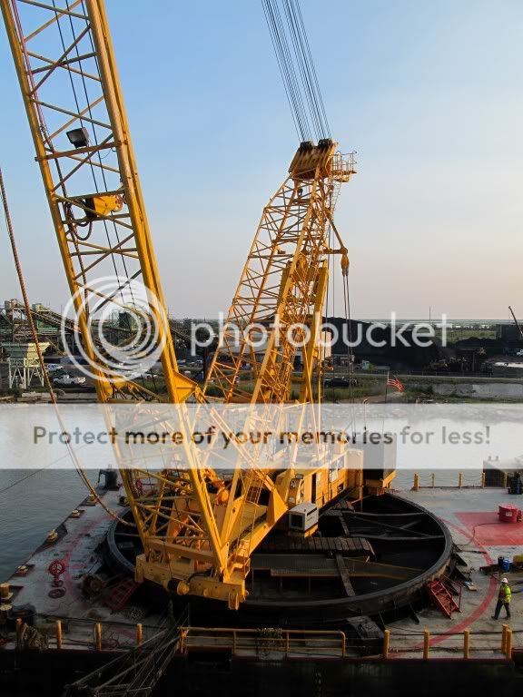 Cranes at my jobsite part one: driving piles with a 4600 ringer ...