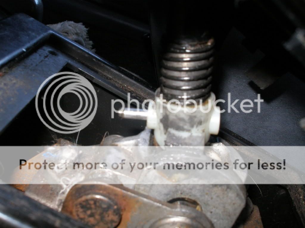 Reverse lockout ring