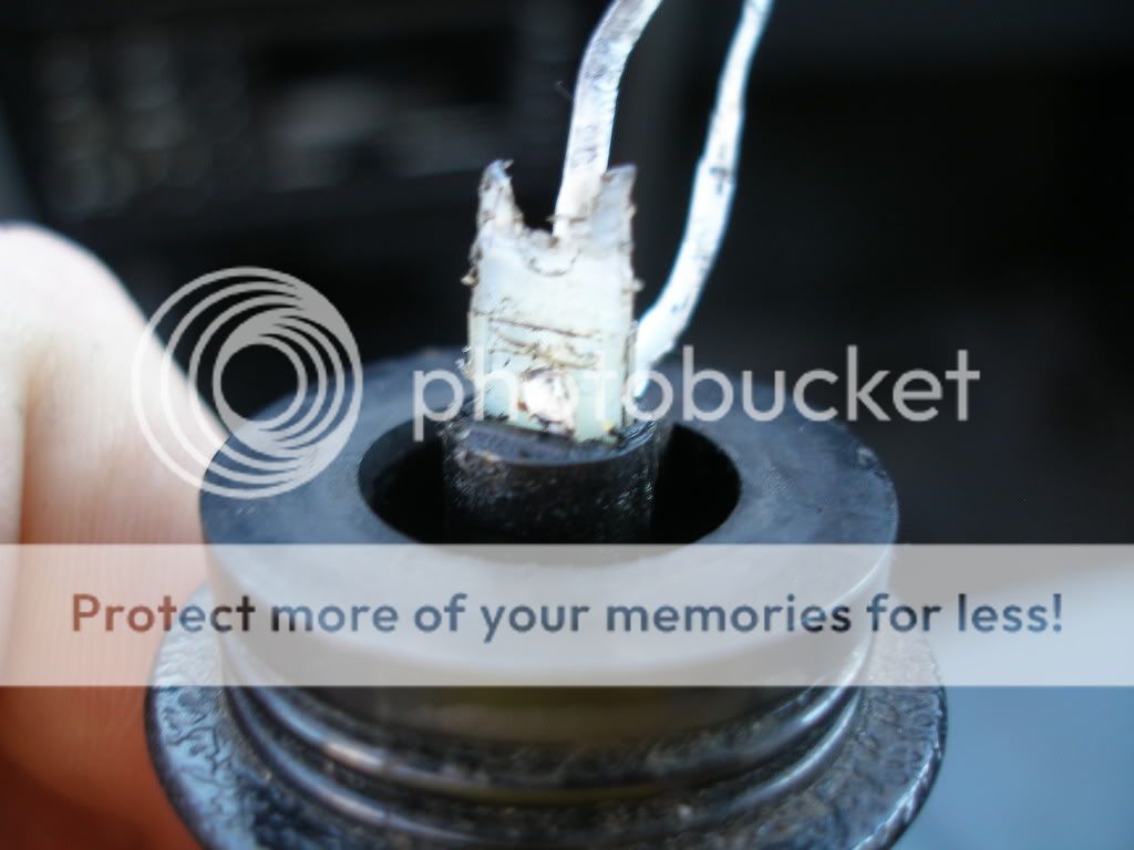 Reverse lockout ring